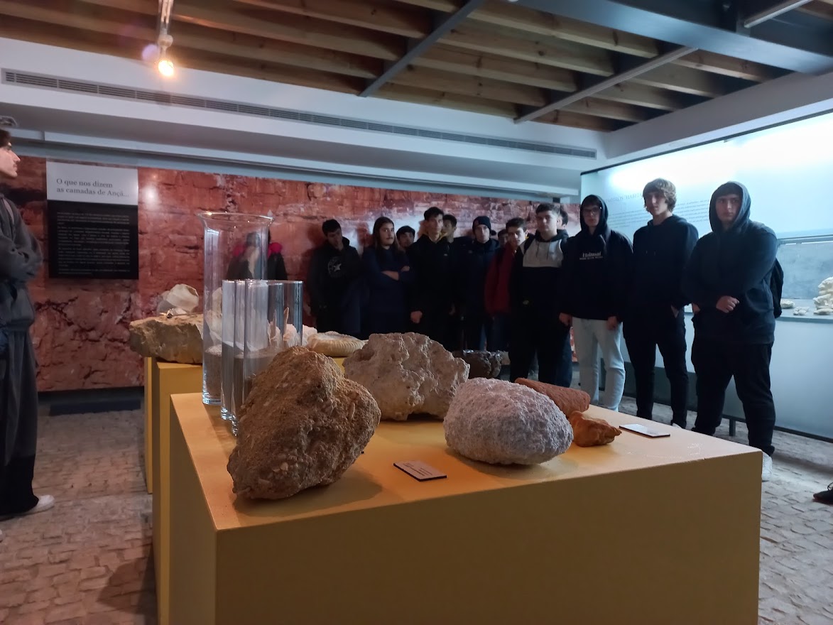 Agrupamento de Escolas de Mira - Alunos do Curso Profissional de ...